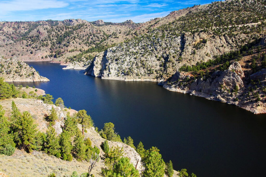 Wyoming Lakes and Reservoirs: Top Spots for Sport Fishing